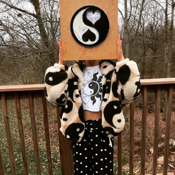 Urban Outfitters | Jackets & Coats | Uo Olivia Yin Yang Printed Sherpa ...